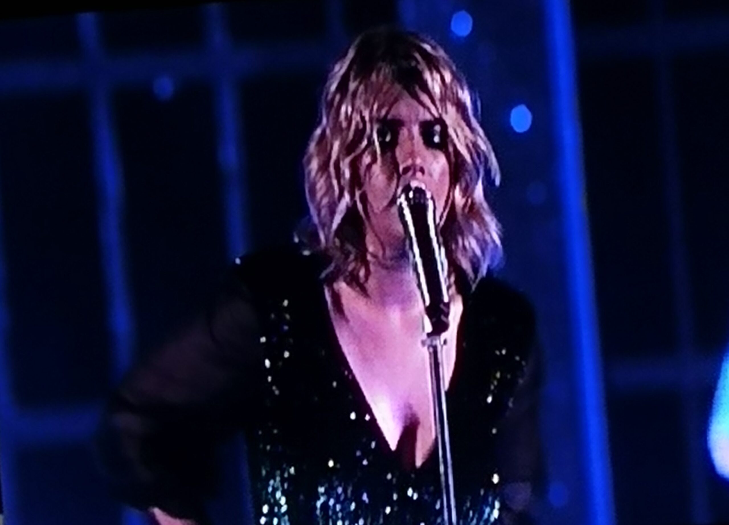Emma Essere Qui Tour 2018 Recensione Musica Dal Palco